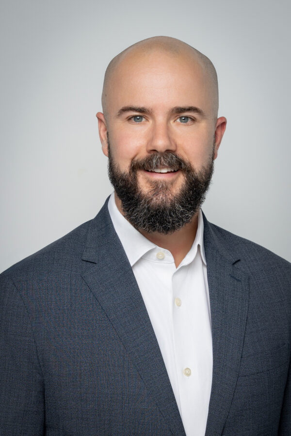 Corporate Professional Team - Fengate Asset Management